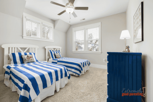 Should Siblings Share A Bedroom This Research Will Help You Decide